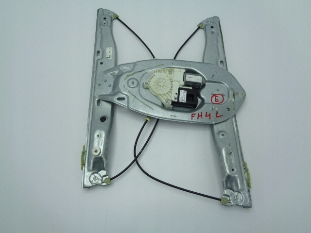 VOLVO FH 4 PODNOŚNIK SZYBY LEWY 82540378 84062947 82540378 84062947 za ...