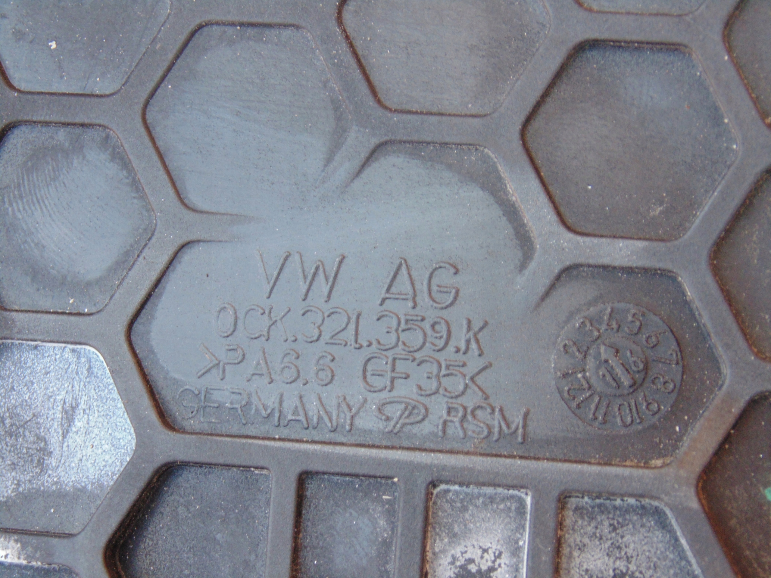 Osłona pokrywa Miski olejowej AUDI 0ck321359k - 7487052990 - oficjalne ...