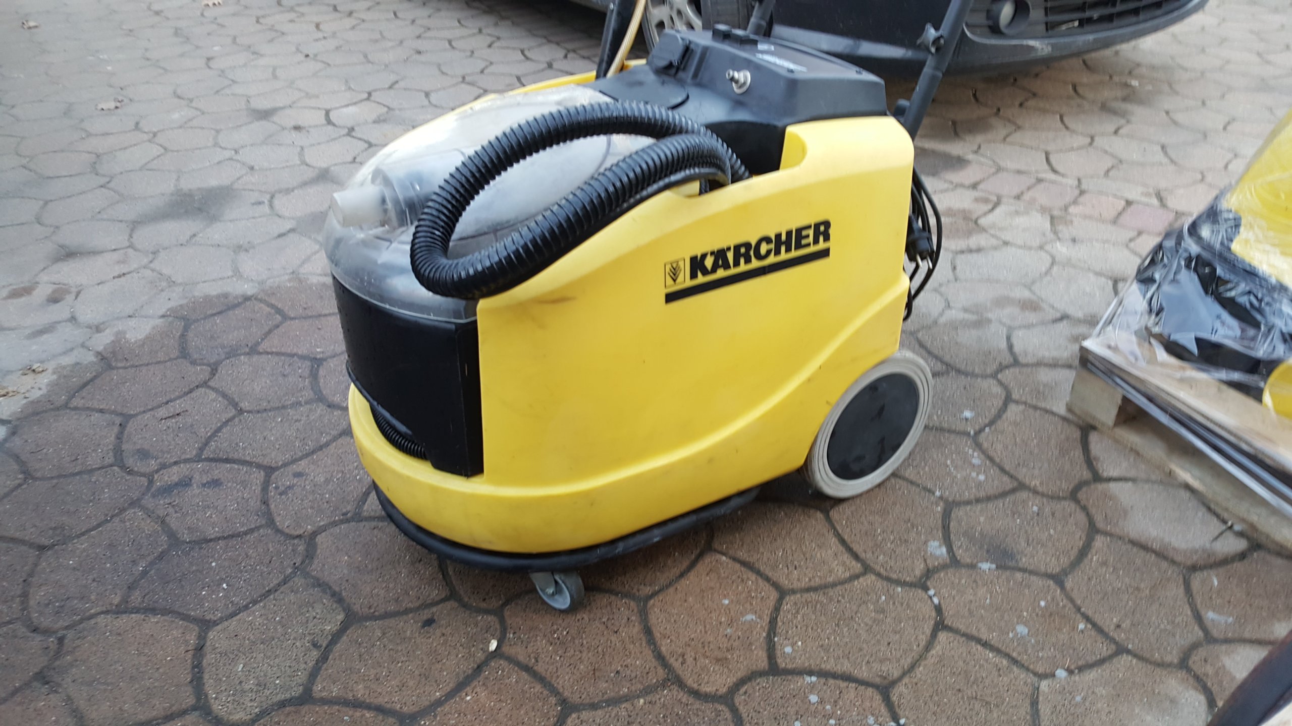 Odkurzacz piorący Puzzi 300S Karcher - 7152879034 - oficjalne archiwum ...