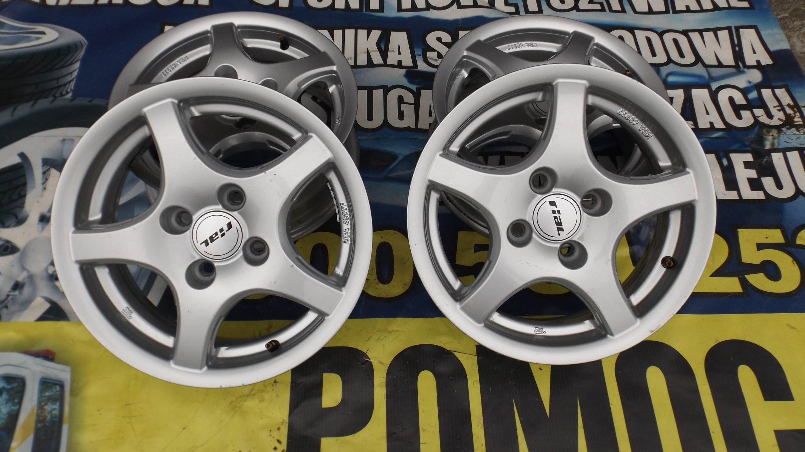 Felgi aluminiowe orginalne RIAL 4x100 14 cali - 7190521623 - oficjalne ... Felgi aluminiowe orginalne RIAL 4x100 14 cali - 7190521623 - oficjalne ...