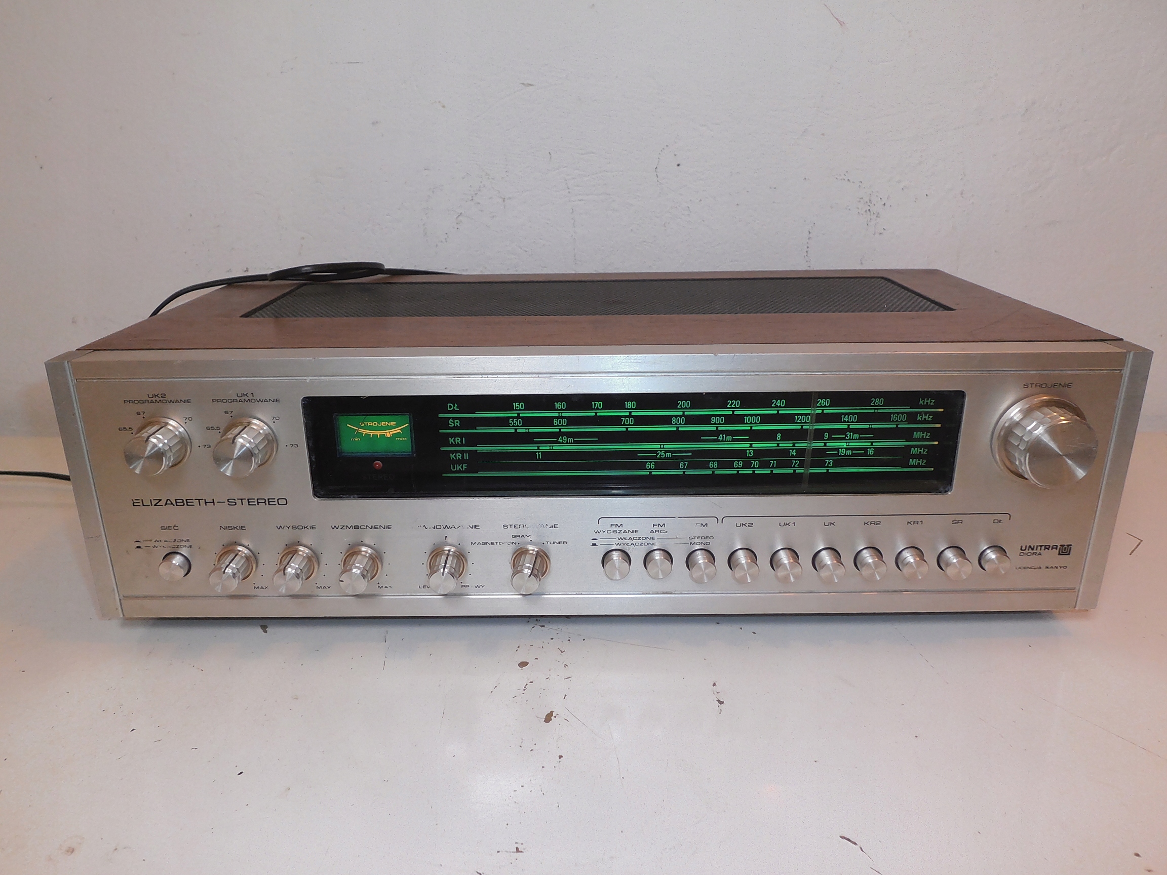 Unitra ELIZABETH DST- 202 licencja Sanyo - 7654363266 - oficjalne ...