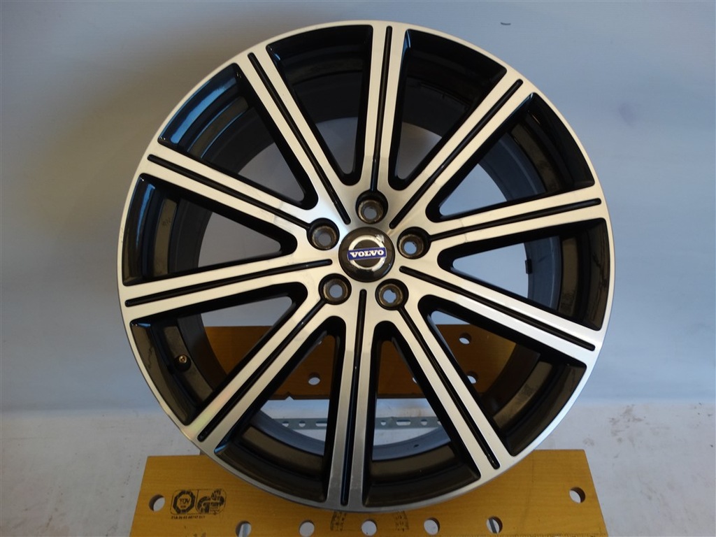 FELGA VOLVO XC60 20 CALI 8J ORYGINAŁ - 7086434546 - oficjalne archiwum ...