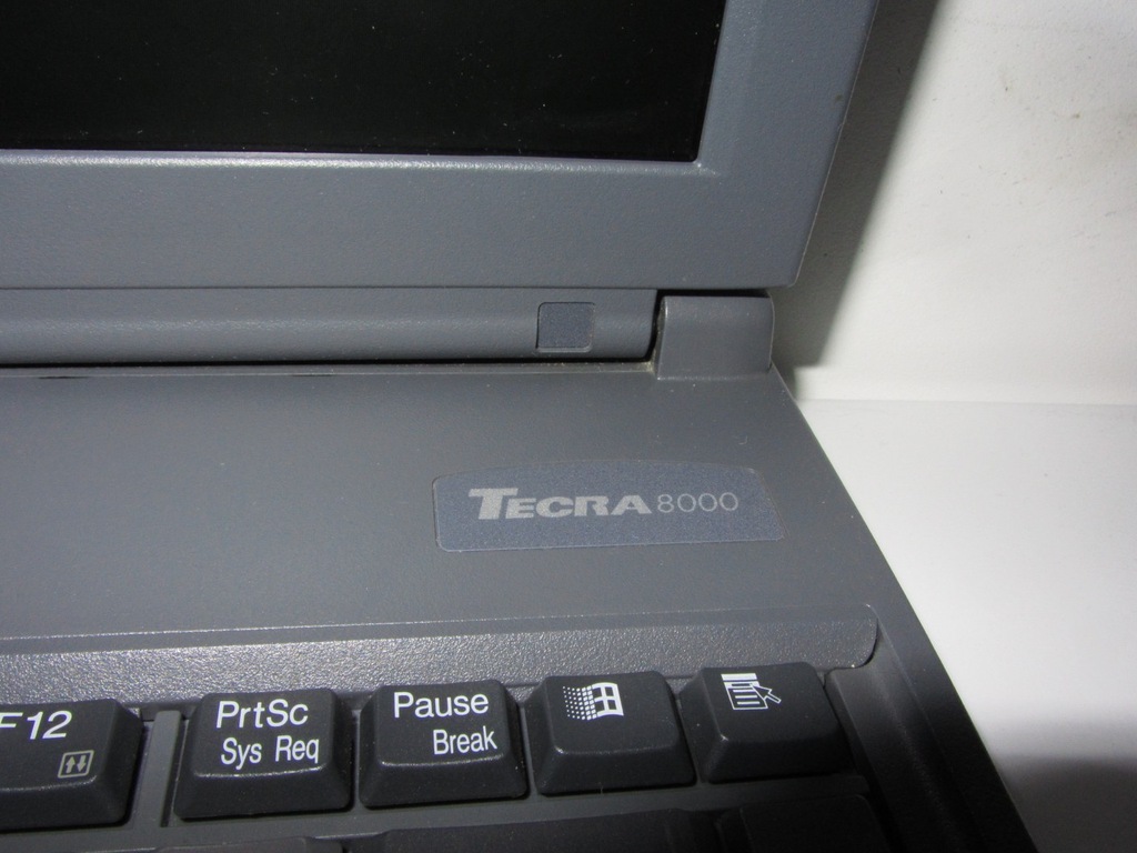 Okazja stary retro laptop Toshiba Tecra 8000 - 7364512092 - oficjalne ...