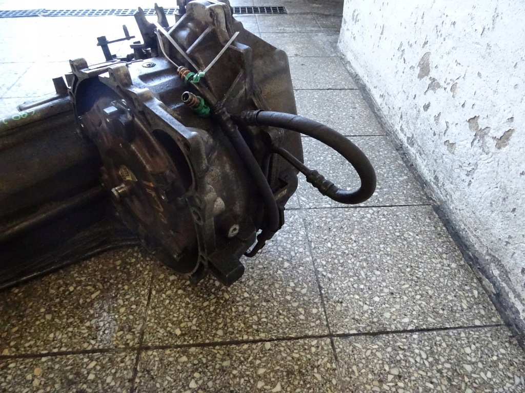 SKRZYNIA BIEGÓW AUTOMAT VOLVO S80 2.9 - 7495181028 - oficjalne archiwum Allegro