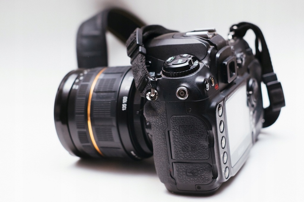 NIKON D200 + Obiektyw Tamron SP 24-135 - 7743833235 - oficjalne ...