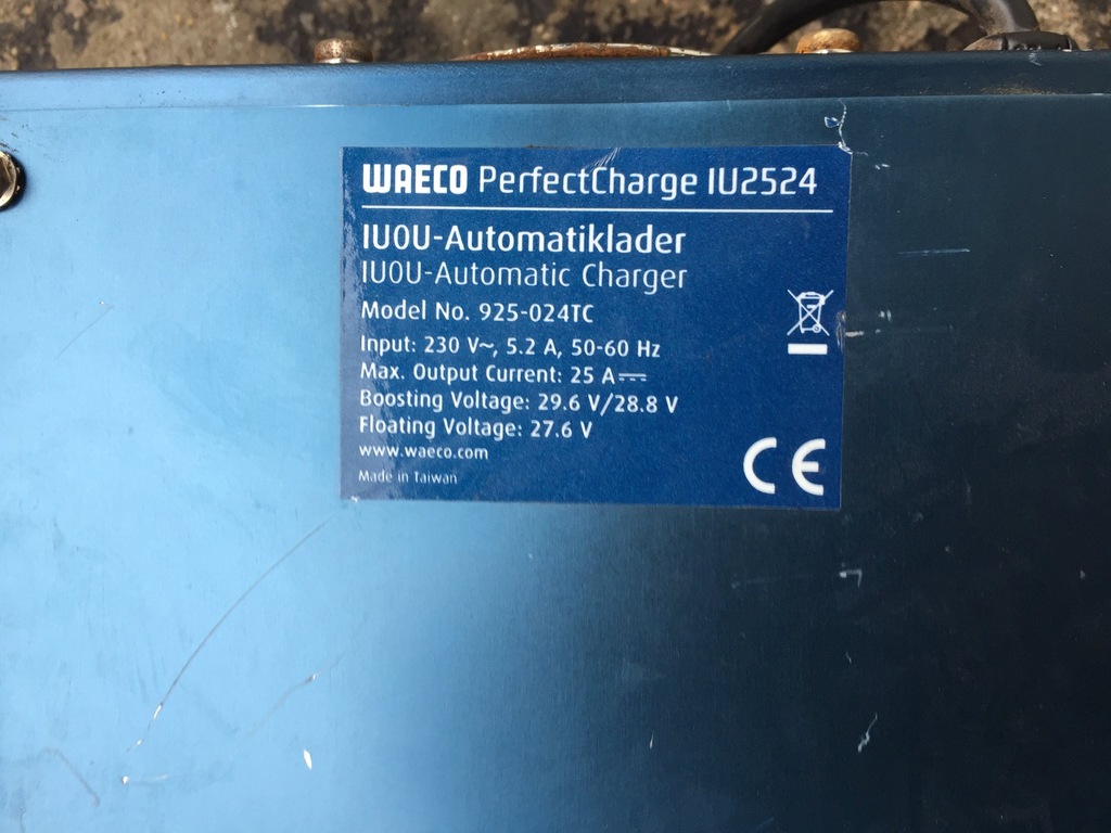AUTOMATYCZNA ŁADOWARKA WAECO PERFECTCHARGE IU2524 - 6658137471 ...