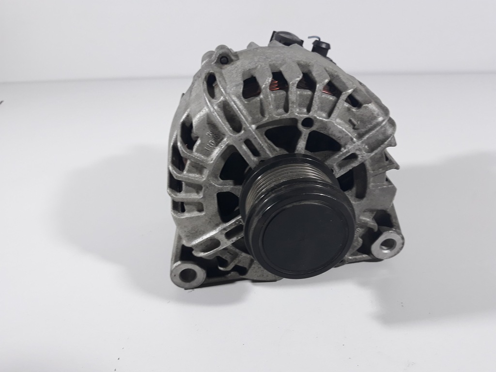 VOLVO V40 12- 1.6 D2 ALTERNATOR 14V 150A 30659390 - 7400937785 - oficjalne archiwum Allegro