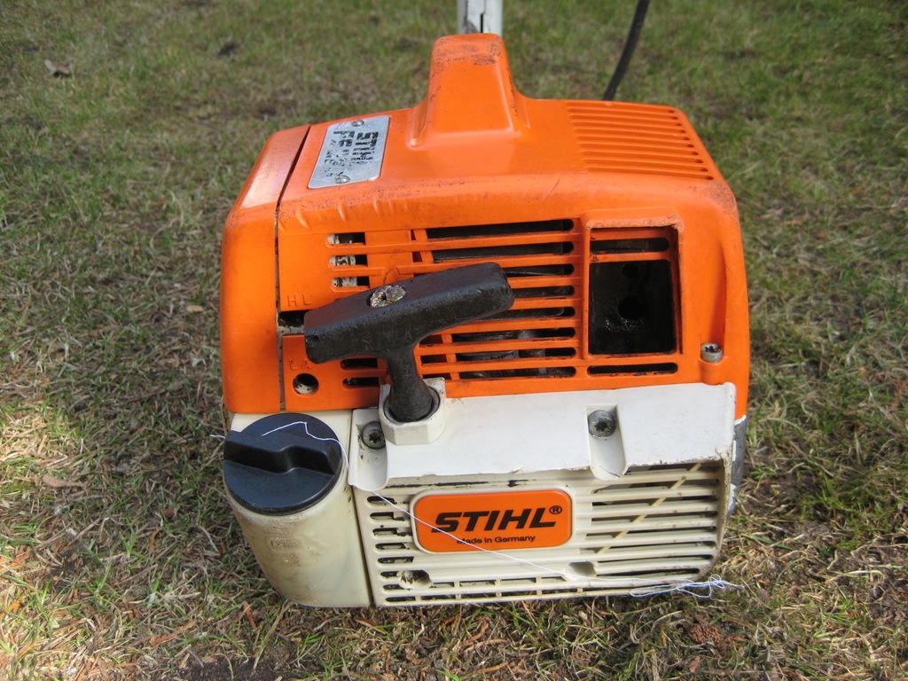 Kosa spalinowa Stihl FS 220 - 7254912469 - oficjalne archiwum Allegro